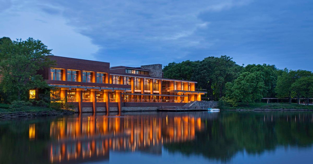 Hyatt Lodge Oak Brook Chicago from $126. Oak Brook Hotel Deals ...