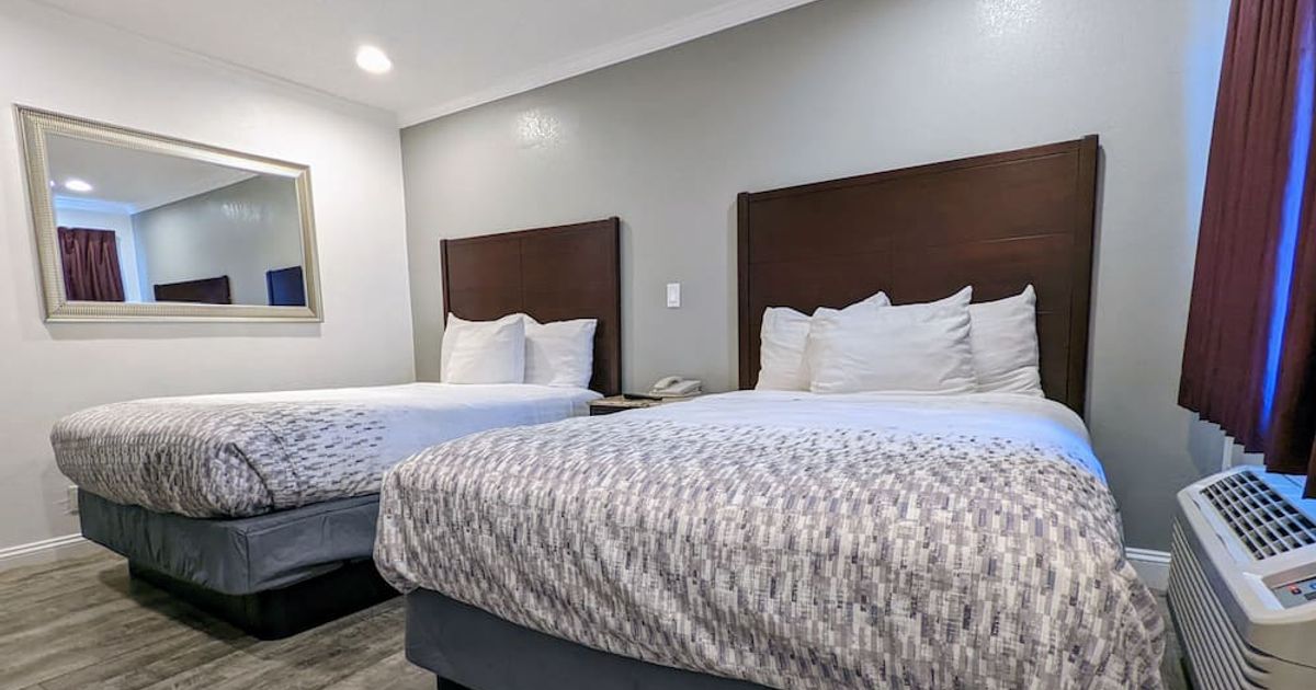 Deluxe Inn, South San Francisco | HotelsCombined