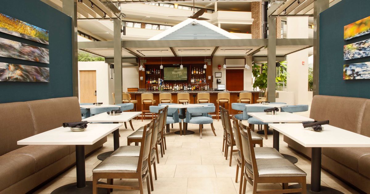 DoubleTree by Hilton Hotel Rochester ab CHF 96. Hotels in Rochester - KAYAK