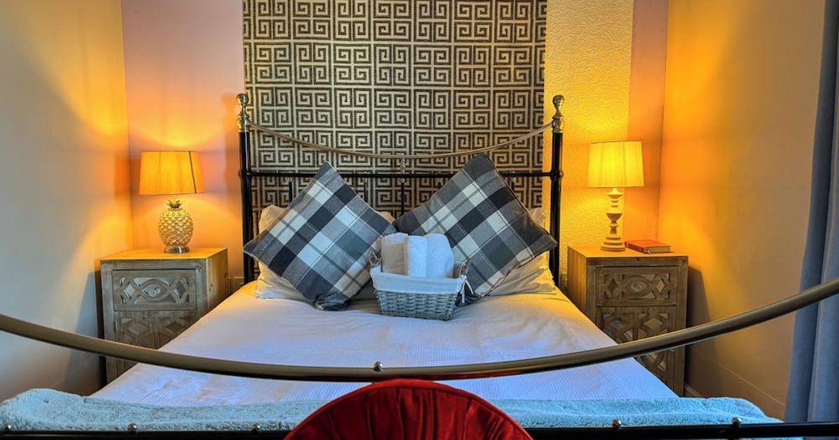 The Chatwal Boutique Hotel £73. Blackpool Hotel Deals & Reviews - KAYAK