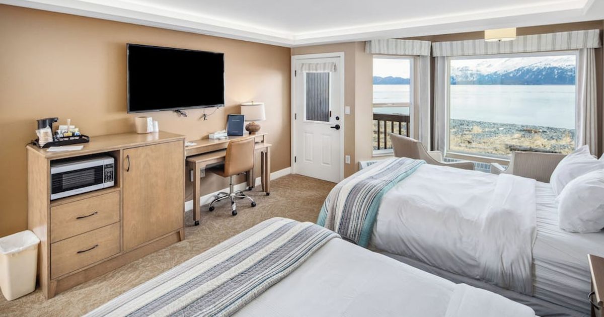 Land's End Resort from $81. Homer Hotel Deals & Reviews - KAYAK