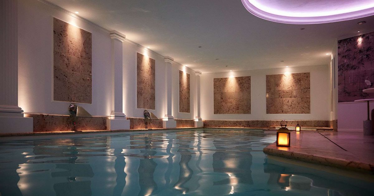 Paris j'Adore Hotel & Spa £199. Paris Hotel Deals & Reviews - KAYAK
