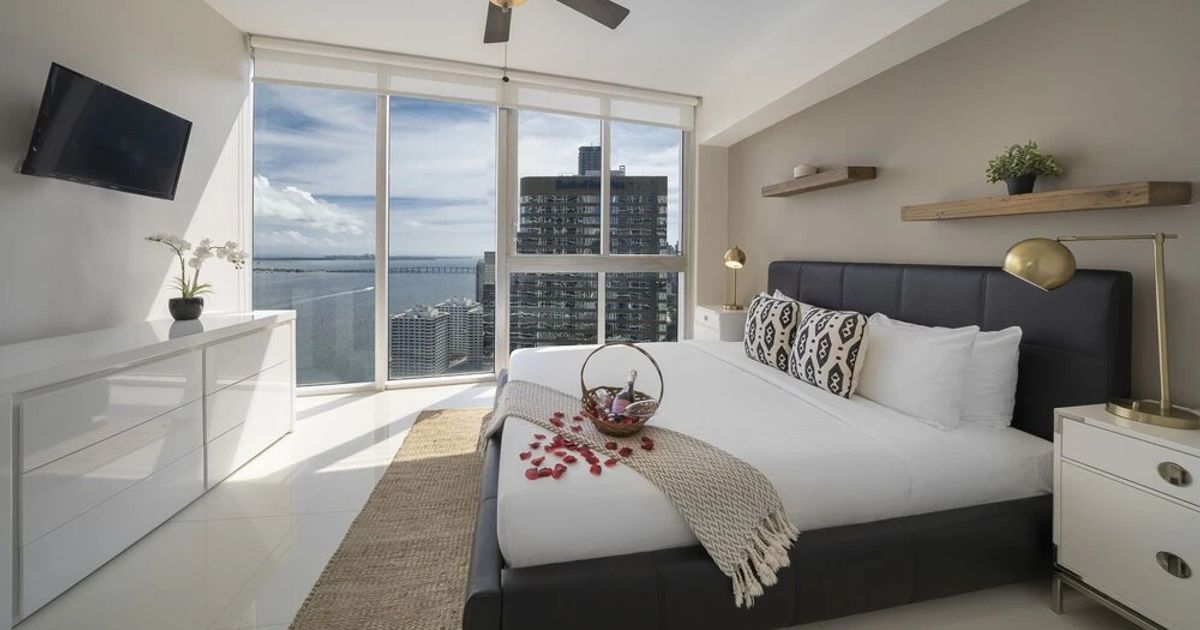 Icon Residences by Sunnyside Resorts from . Miami Hotel Deals & Reviews ...