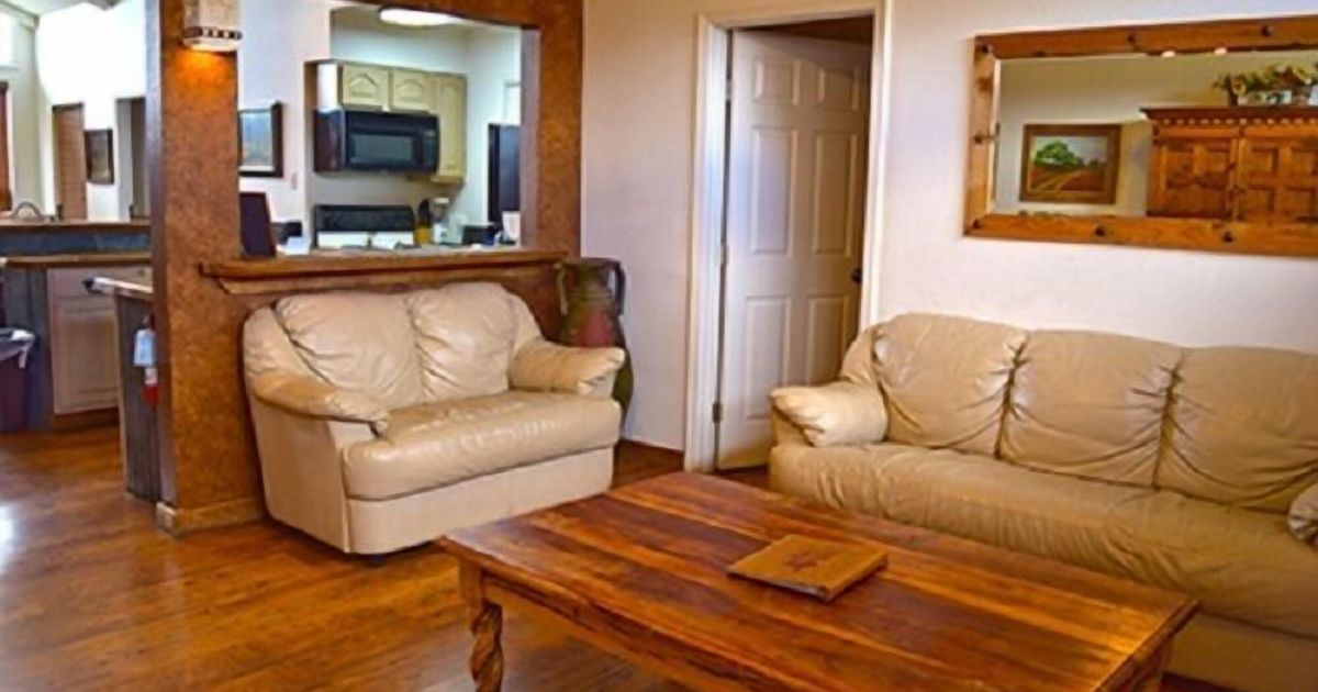 Flying L Ranch Resort, Bandera | HotelsCombined