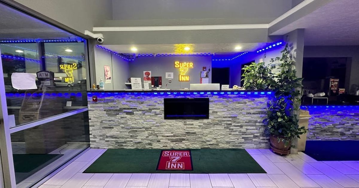Super 7 Inn Tecumseh from $101. Tecumseh Hotel Deals & Reviews - KAYAK
