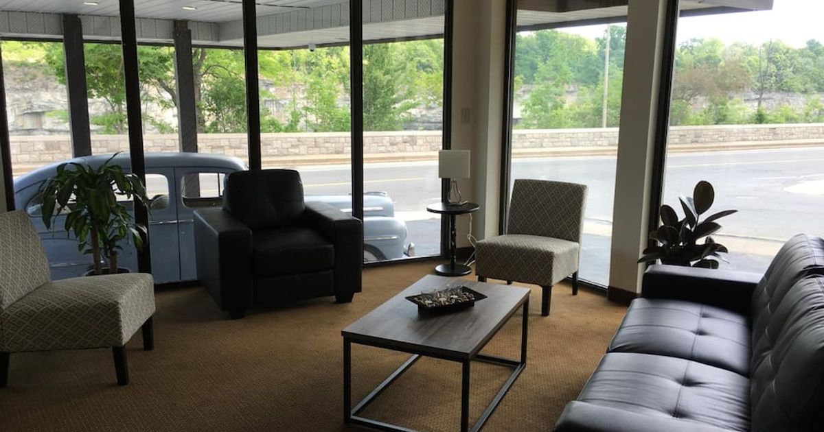 River Rapids Inn $63. Niagara Falls Hotel Deals & Reviews - KAYAK