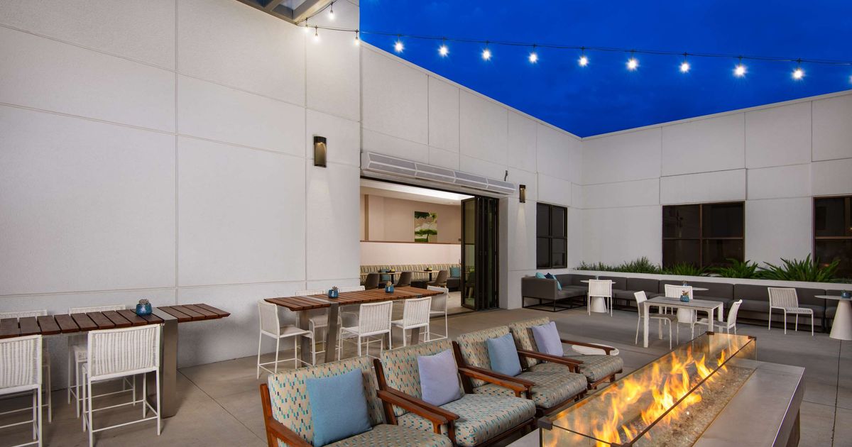 DoubleTree by Hilton Phoenix Chandler from $86. Chandler Hotel Deals ...