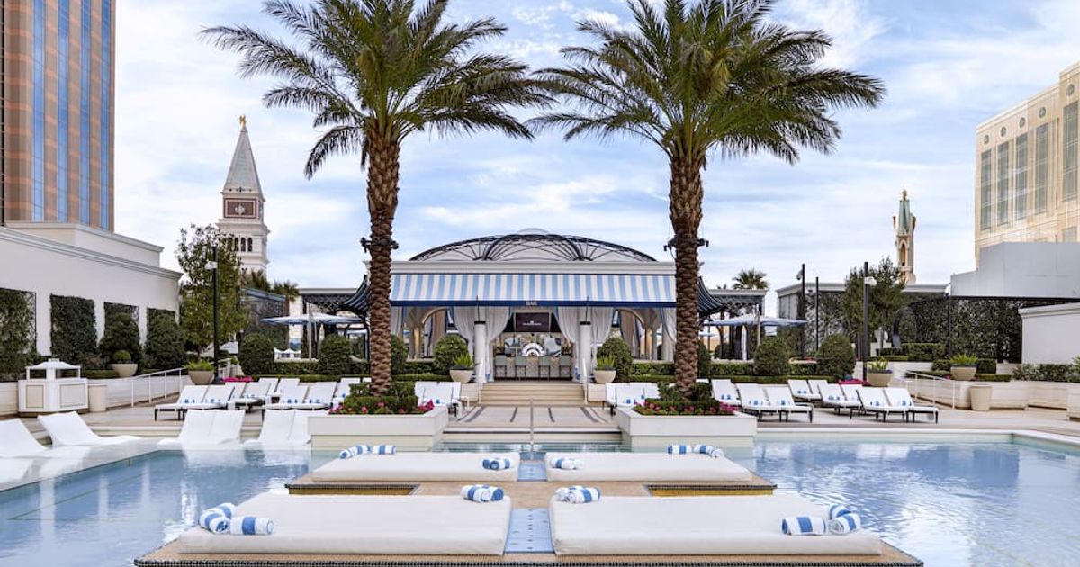 The Venetian Resort Las Vegas C$ 110 (C̶$̶ ̶1̶,̶6̶3̶5̶). Las Vegas ...