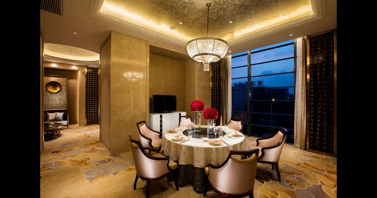 Hilton Wuhan Riverside in Wuhan, China from $75: Deals, Reviews, Photos ...