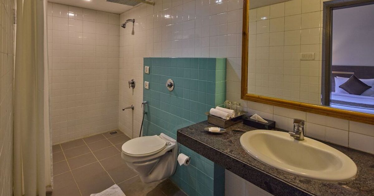 Confident Amoon - The Glamour Spa and Resort from . Bengaluru Hotel ...