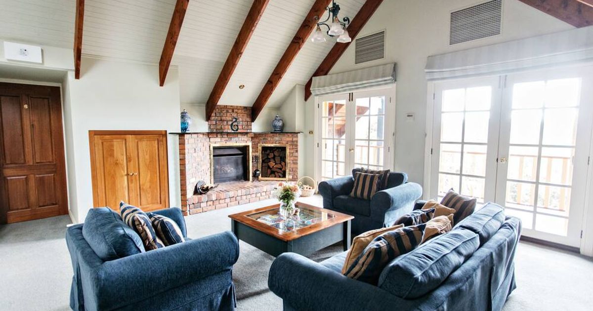 Lawson Lodge from . Mount Macedon Hotel Deals & Reviews - KAYAK