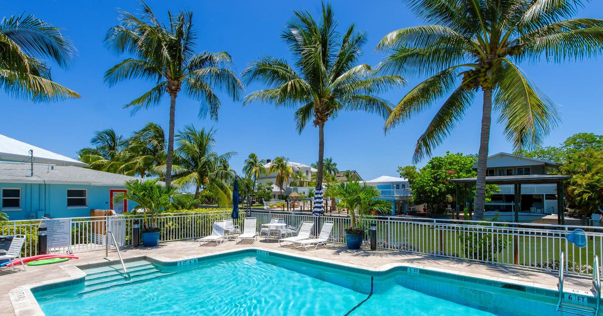 Matanzas Inn $221. Fort Myers Beach Hotel Deals & Reviews - KAYAK