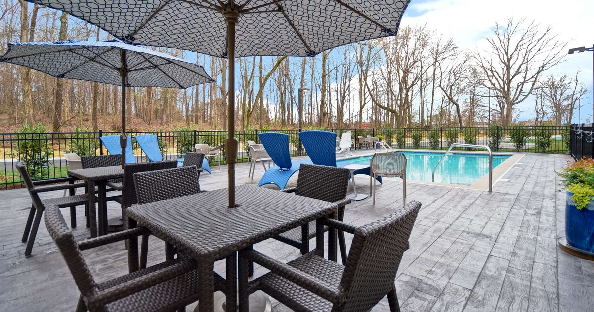 Hampton Inn by Hilton Pleasant View from $118. Pleasant View Hotel ...