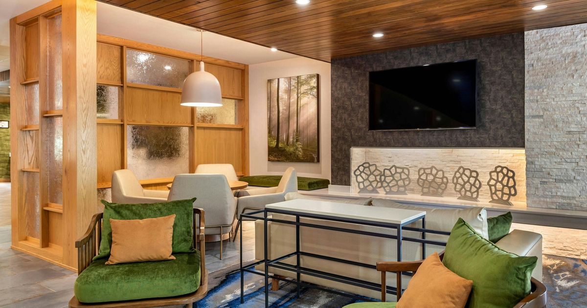 Fairfield Inn & Suites by Marriott Helen from $116. Helen Hotel Deals ...