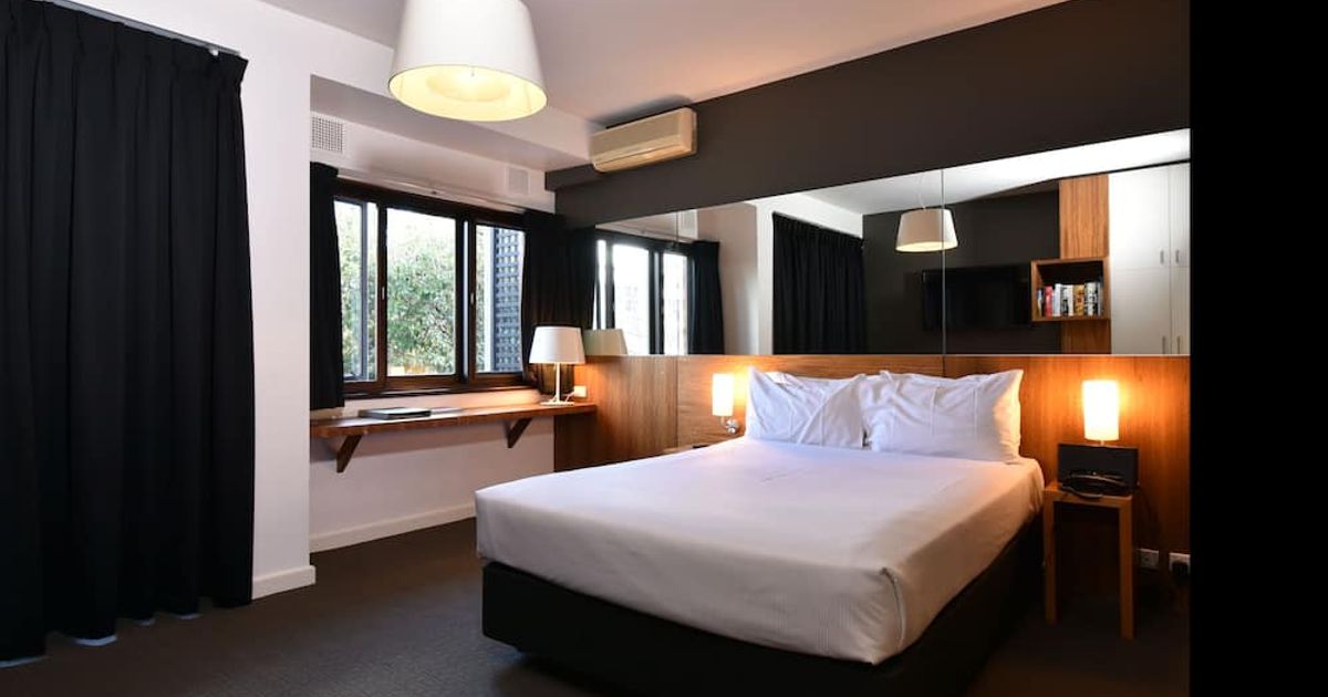 Riverview on Mount Street $115. Perth Hotel Deals & Reviews - KAYAK