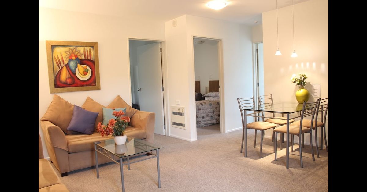 Tresori Motor Lodge in Akaroa, New Zealand from $91: Deals, Reviews ...