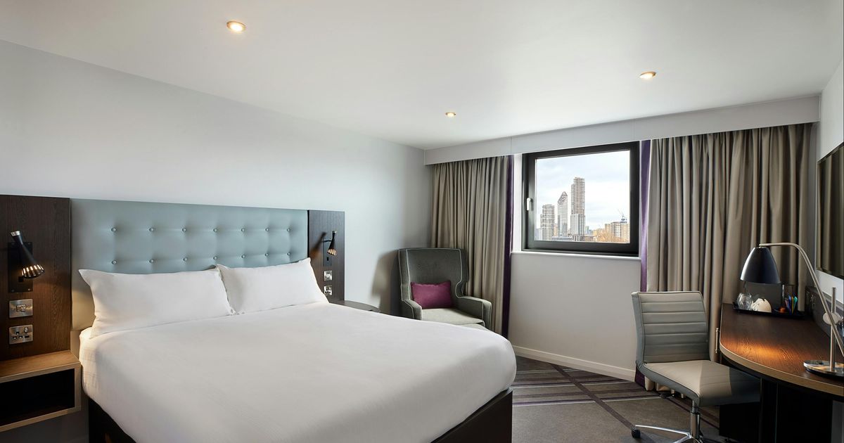 Premier Inn Reading Central £46. Reading Hotel Deals & Reviews - KAYAK