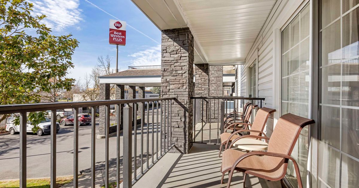 Best Western Plus Grand Manor Inn from $96. Springfield Hotel Deals ...
