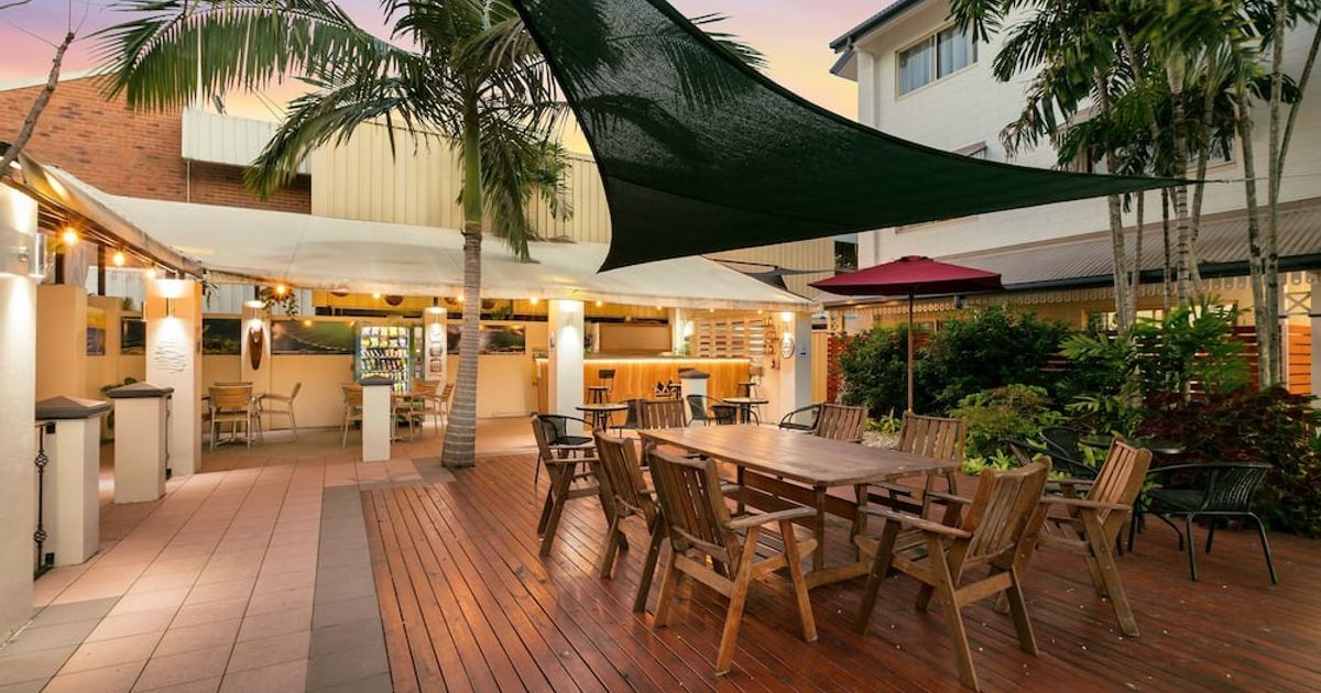 Cairns Queens Court from $57. Cairns Hotel Deals & Reviews - KAYAK