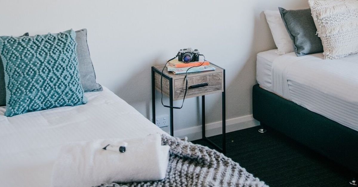 Gunyah Hotel, Belmont | HotelsCombined