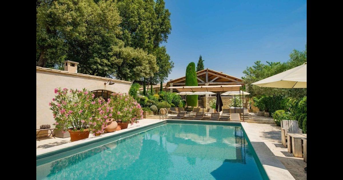 Domaine Les Roullets in Oppede, France from $312: Deals, Reviews ...