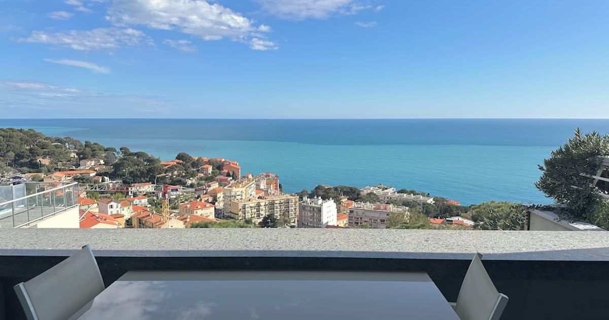 Sara Riviera Costa Plana à partir de 75 €. Appartements à Cap-d'Ail - KAYAK