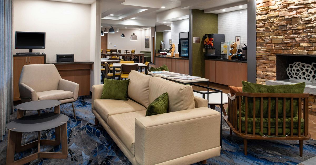 Fairfield Inn & Suites by Marriott Beloit from $106. Beloit Hotel Deals ...