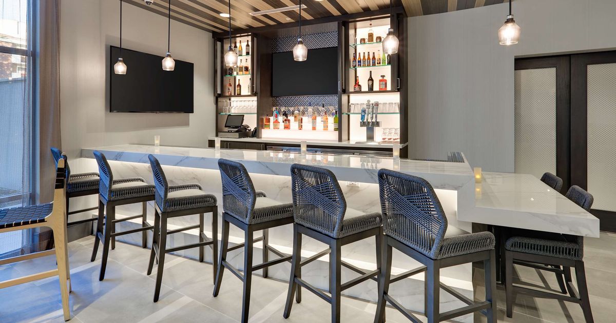 Hampton Inn Irvine Spectrum Lake Forest from $128. Lake Forest Hotel ...