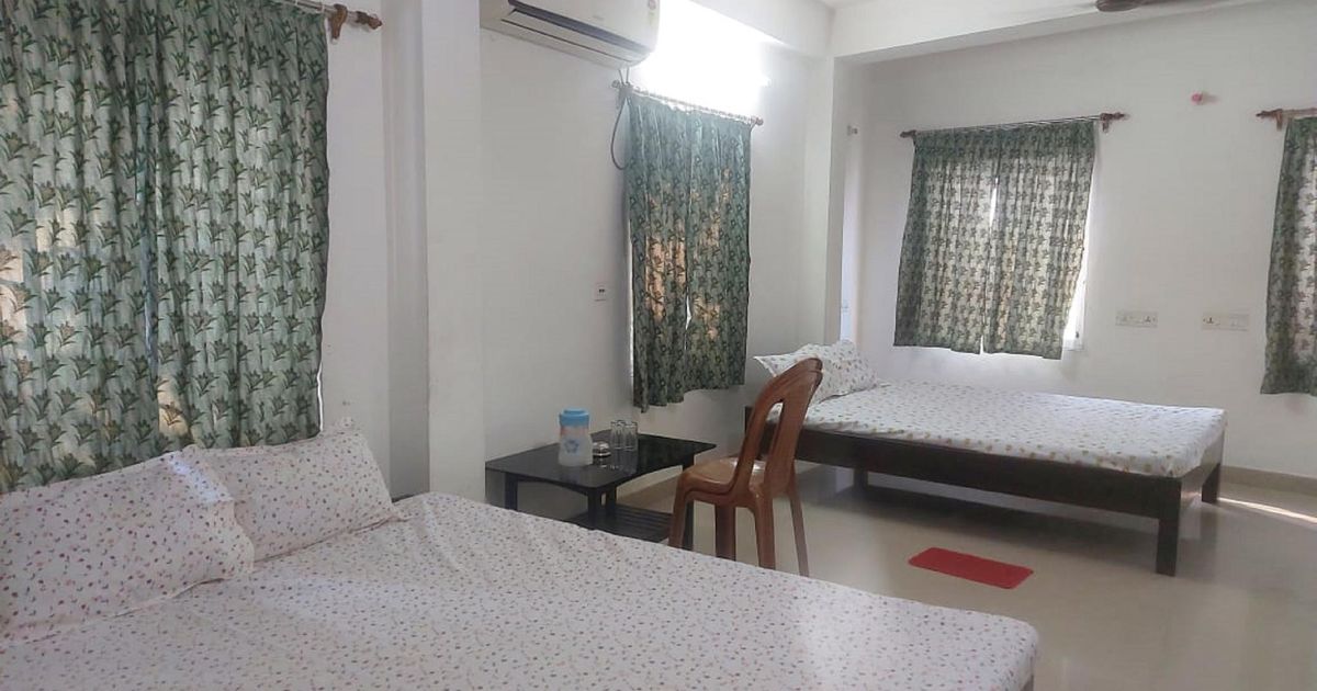 Goroomgo Sandhya Guest House Digha ₹ 934. Digha Hotel Deals & Reviews ...