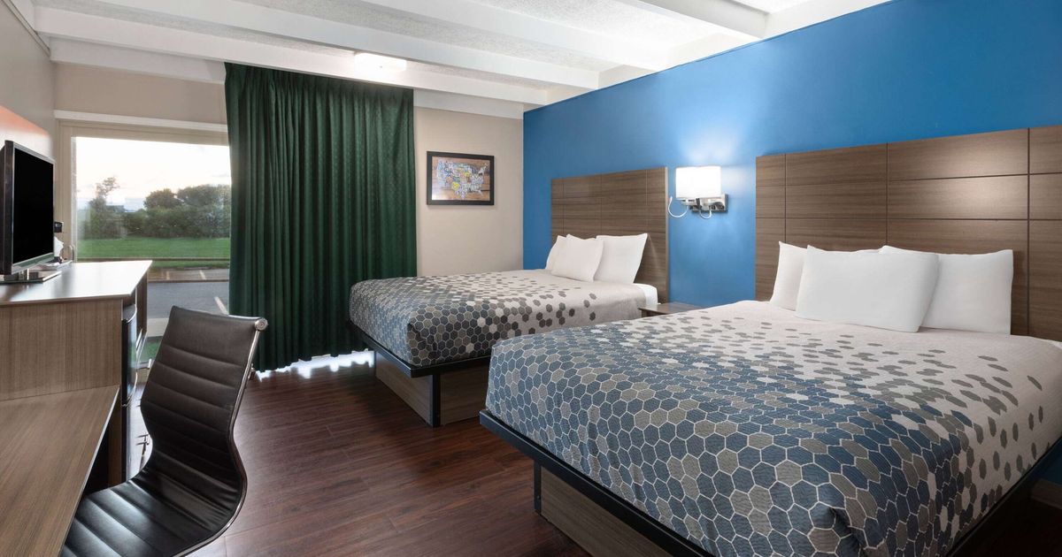 Baymont by Wyndham Bay City from $46. Bay City Hotel Deals & Reviews ...