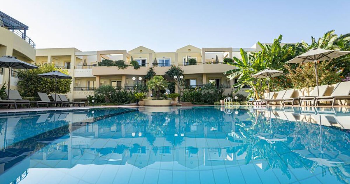 Helios Apartments, Darátsos | HotelsCombined