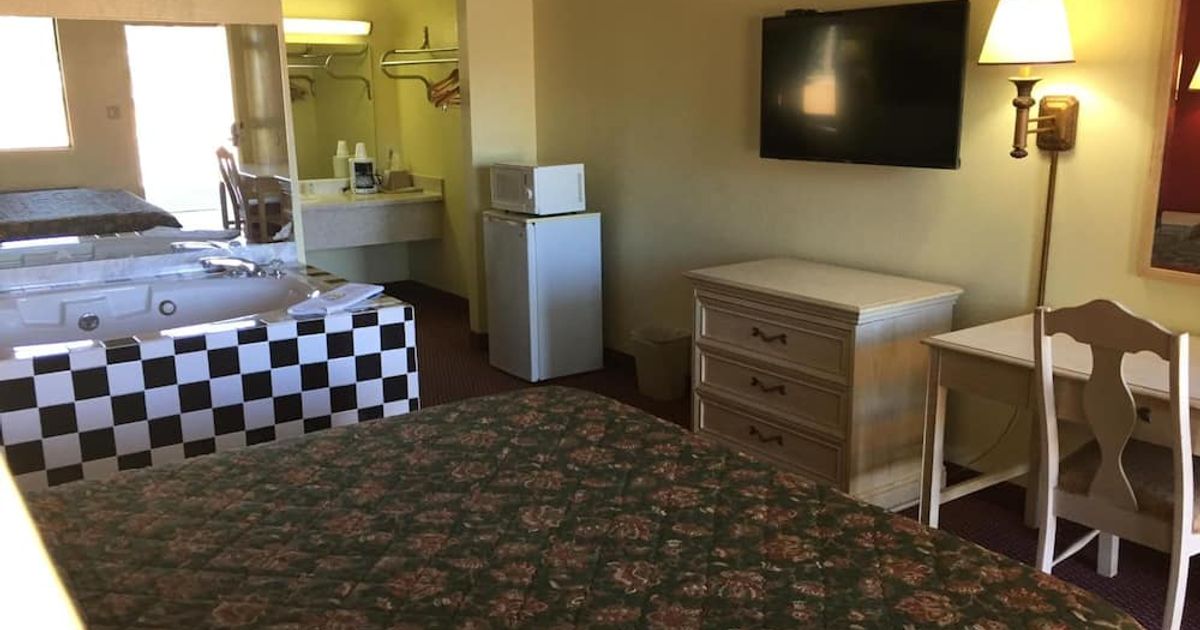 Relax Inn from $62. Albany Hotel Deals & Reviews - KAYAK