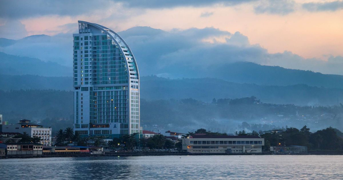 Best Western The Lagoon Hotel from $25. Manado Hotel Deals & Reviews ...