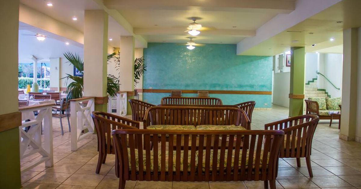 Crown Point Beach Hotel from $123. Crown Point Hotel Deals & Reviews ...