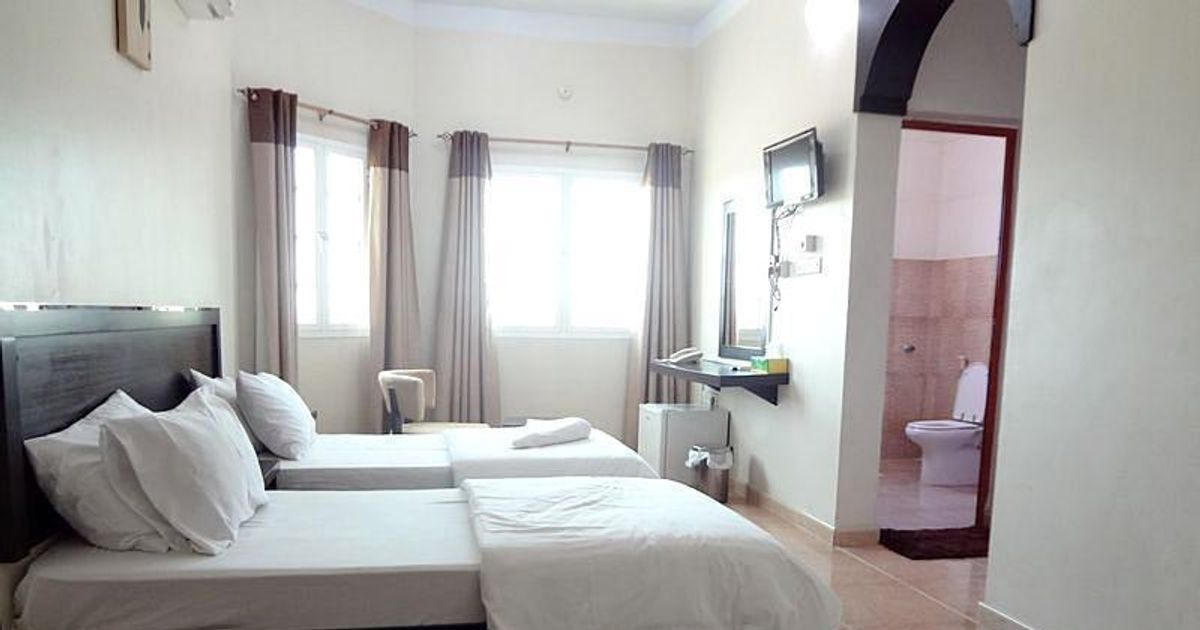 Al Multaqa Hotel from $30. Sohar Hotel Deals & Reviews - KAYAK