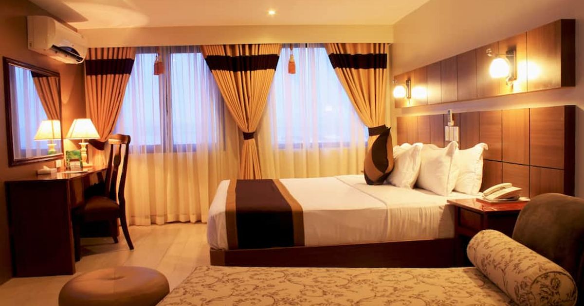 The Pinnacle Hotel and Suites £35. Davao City Hotel Deals & Reviews - KAYAK