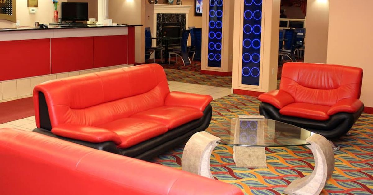 Crystal Star Inn Edmonton Airport from $50. Leduc Hotel Deals & Reviews ...