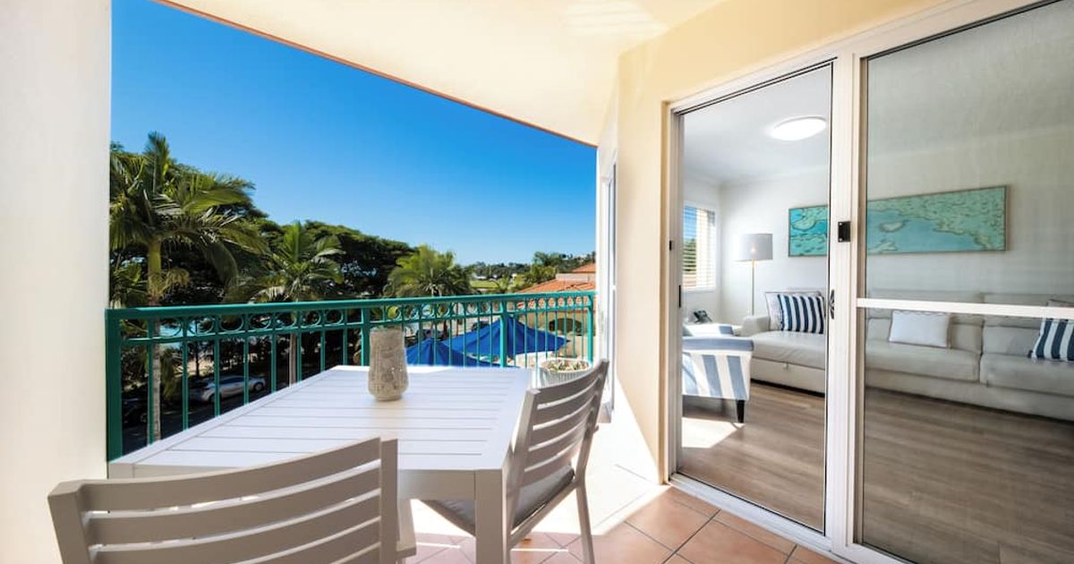 Shingley Beach Resort - Whitsundays from $83. Airlie Beach Hotel Deals ...