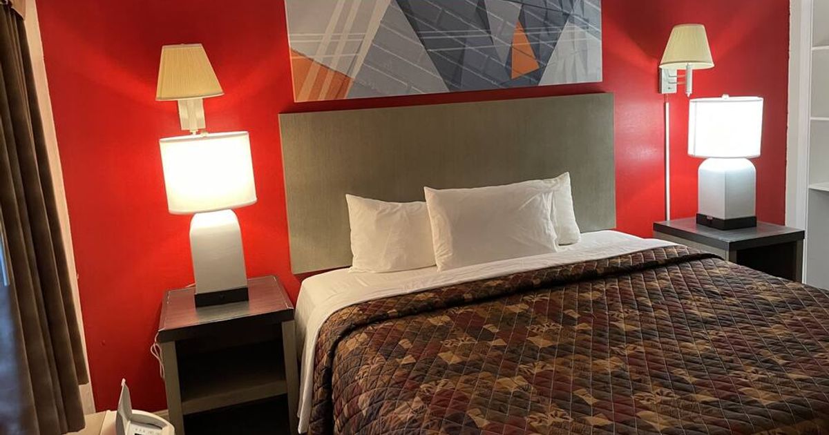 Gold Star Inn & Suites from $66. Groton Hotel Deals & Reviews - KAYAK