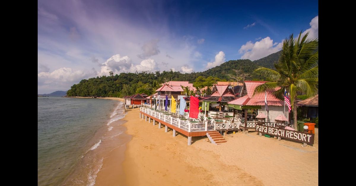 Paya Beach Spa & Dive Resort in Tioman Island, Malaysia from $69: Deals ...
