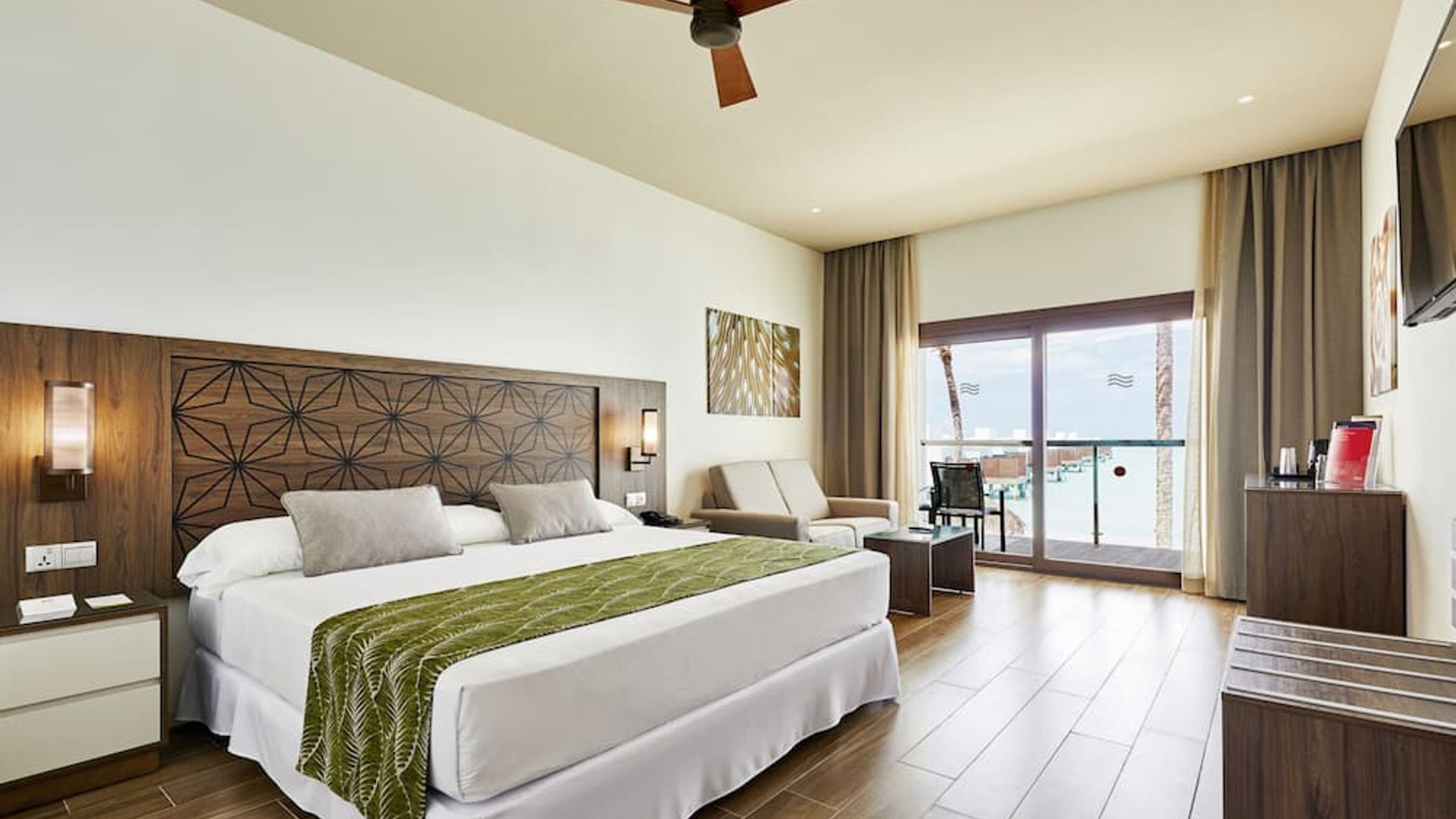 Riu Atoll, Kudahuvadhoo | SWOODOO