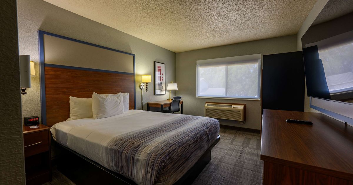 AmericInn by Wyndham Monroe from $92. Monroe Hotel Deals & Reviews - KAYAK