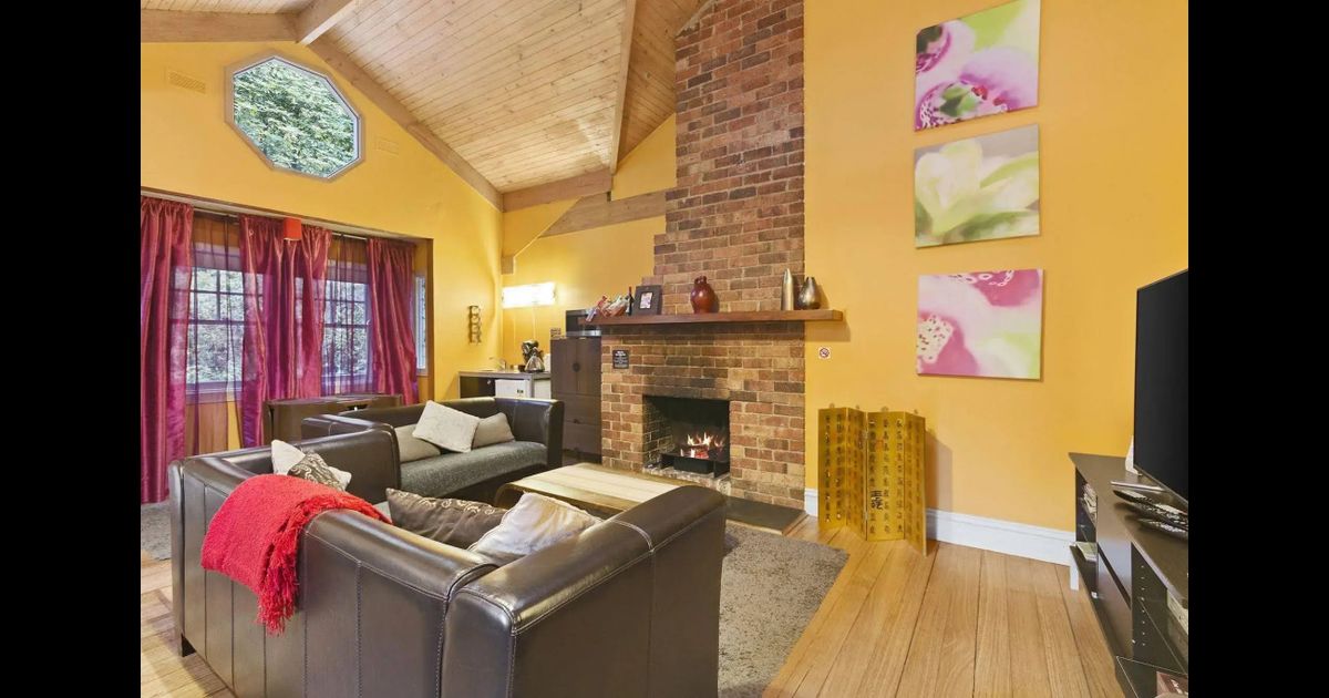 Linden Gardens Rainforest Retreat in Mount Dandenong, Australia from ...