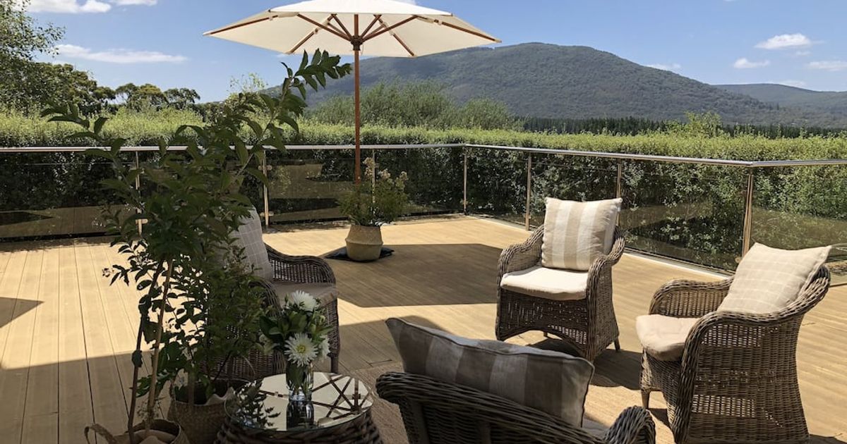 Macedon Ranges Hotel & Spa from $122. Mount Macedon Hotel Deals ...
