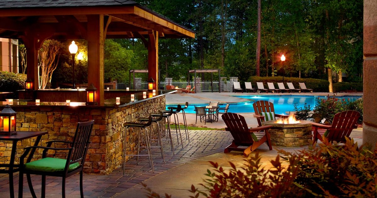 Atlanta Evergreen Lakeside Resort, Stone Mountain | HotelsCombined