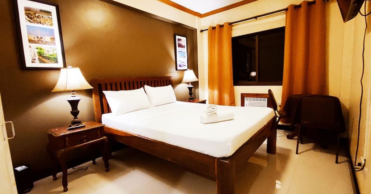 Spring Plaza Hotel, Dasmariñas City | HotelsCombined