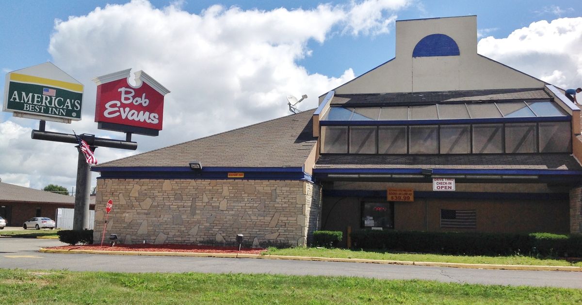 America's Best Inn Warren Detroit from . Warren Hotel Deals & Reviews ...