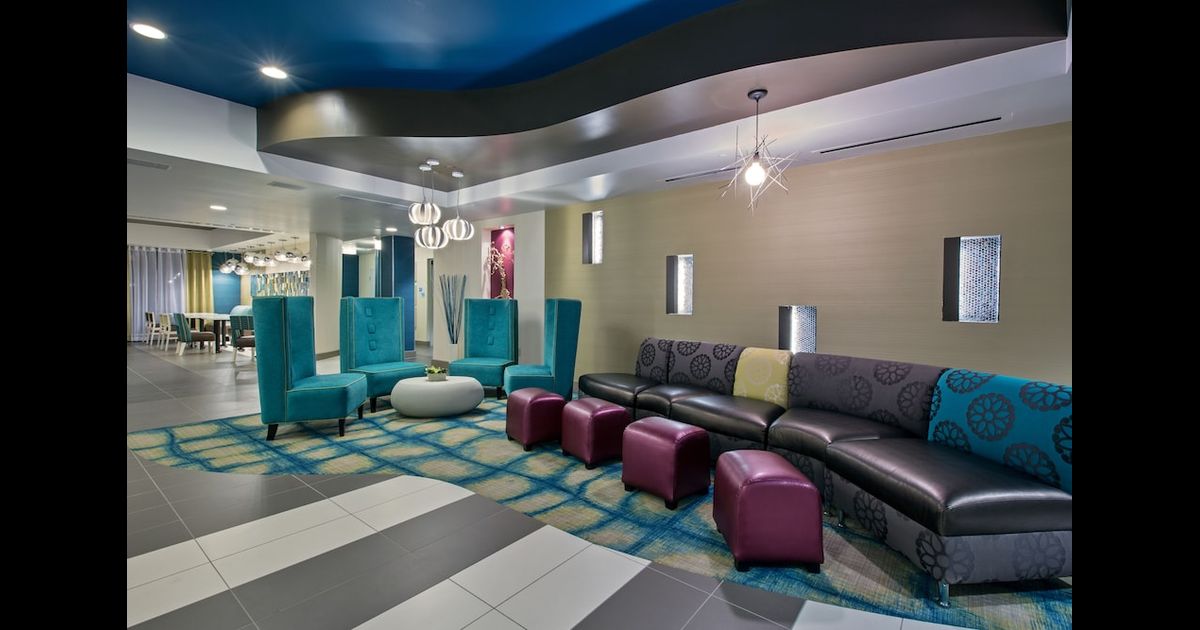 Holiday Inn Express & Suites Carlisle - Harrisburg Area By IHG in ...