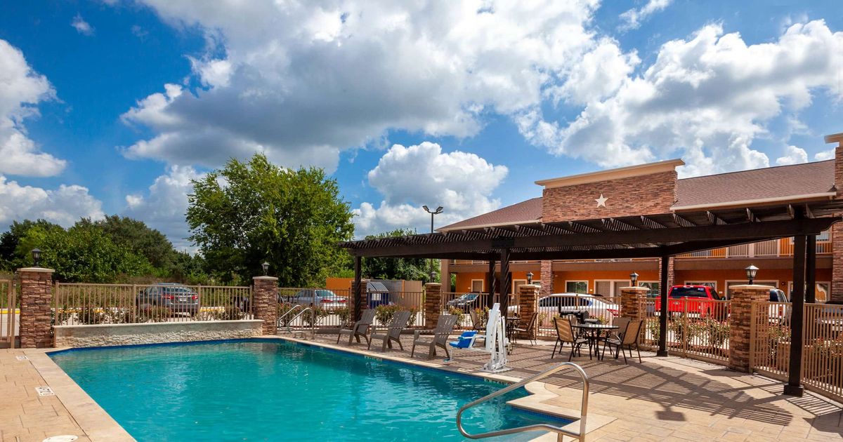 Super 8 By Wyndham Houston Northwest Cypress From 48 Cypress Hotel