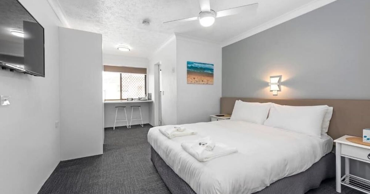 Gold Coast Inn from $64. Surfers Paradise Hotel Deals & Reviews - KAYAK